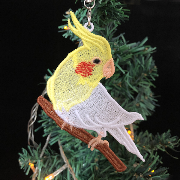 FSL Colorful Parrot | OregonPatchWorks