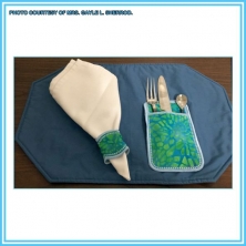 ITH Forget-Me-Not Cutlery Pouch with Extras | OregonPatchWorks