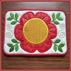 ITH Applique Flowers Mug Rugs | OregonPatchWorks