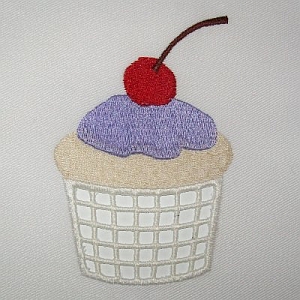 Cutwork Tray Cloth