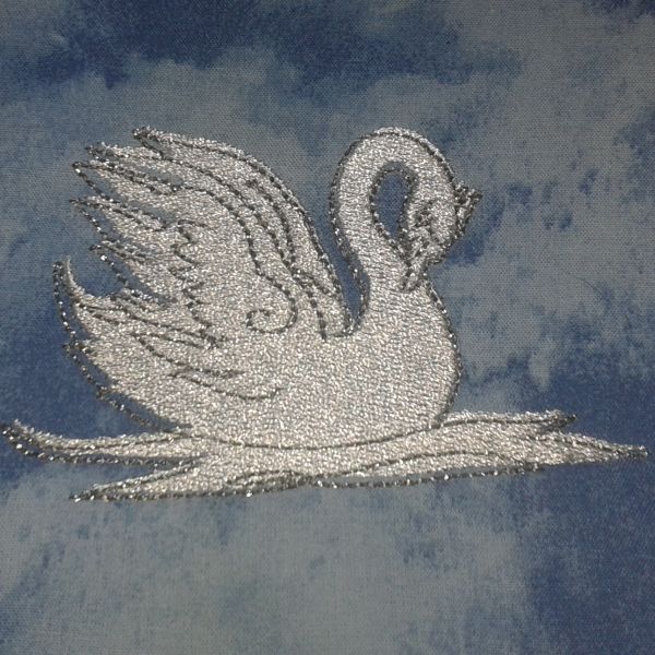Graceful Swans | OregonPatchWorks