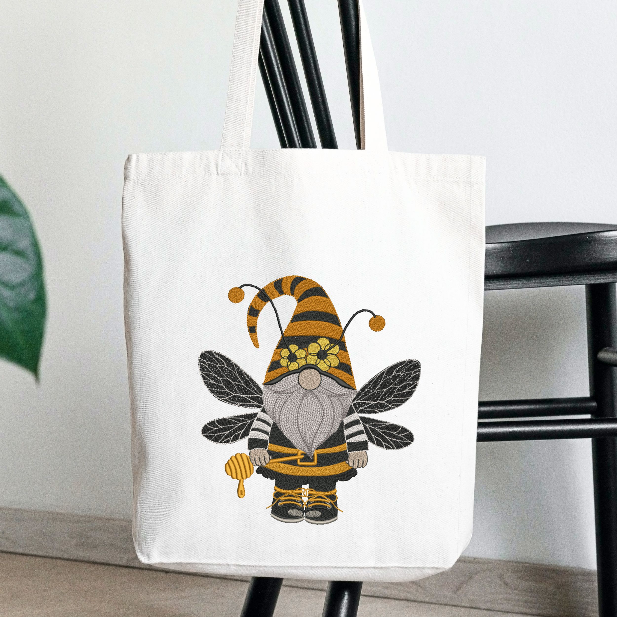 Honey Bee Gnome 4 | OregonPatchWorks