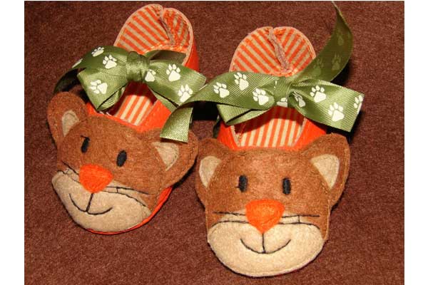 Kittie Cat Booties | OregonPatchWorks