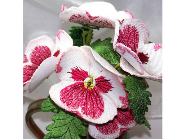 Pink Butterfly Pansy | OregonPatchWorks