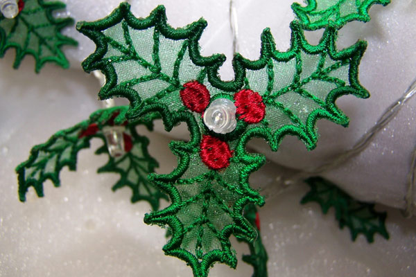 Holly String Lights | OregonPatchWorks