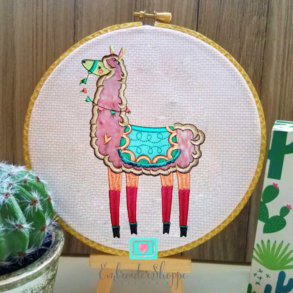 Llama Applique | OregonPatchWorks