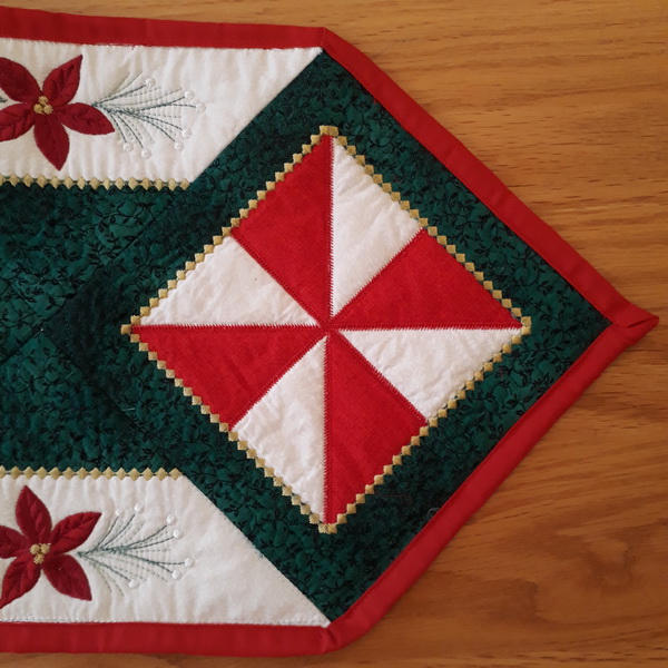 Peppermint Candy 2 Quilted Table Runner | OregonPatchWorks