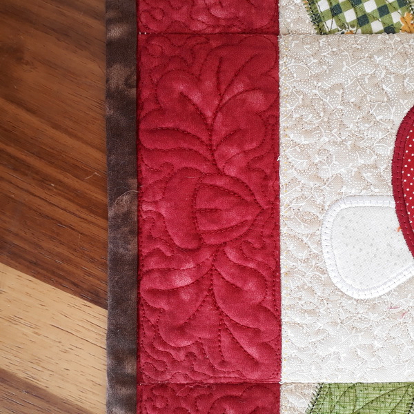 Country Charm Table Runner | OregonPatchWorks