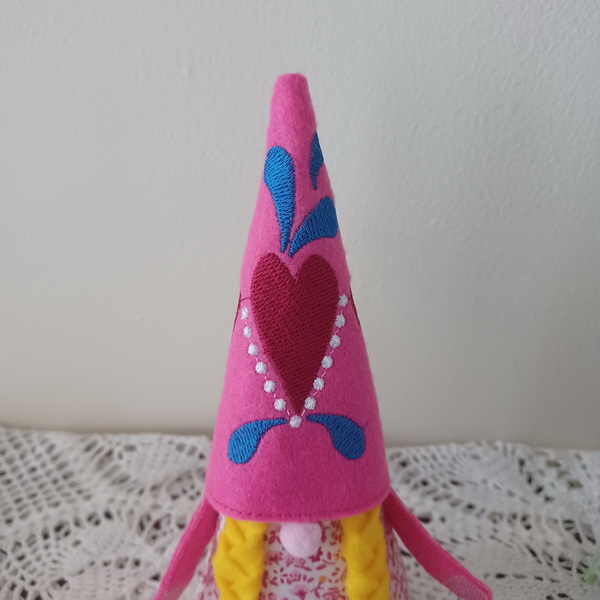 Happy Gnomes and Heart Alpha Cushions | OregonPatchWorks
