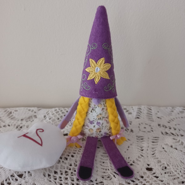 Happy Gnomes and Heart Alpha Cushions | OregonPatchWorks