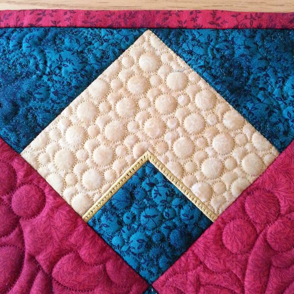 Holly table Runner | OregonPatchWorks