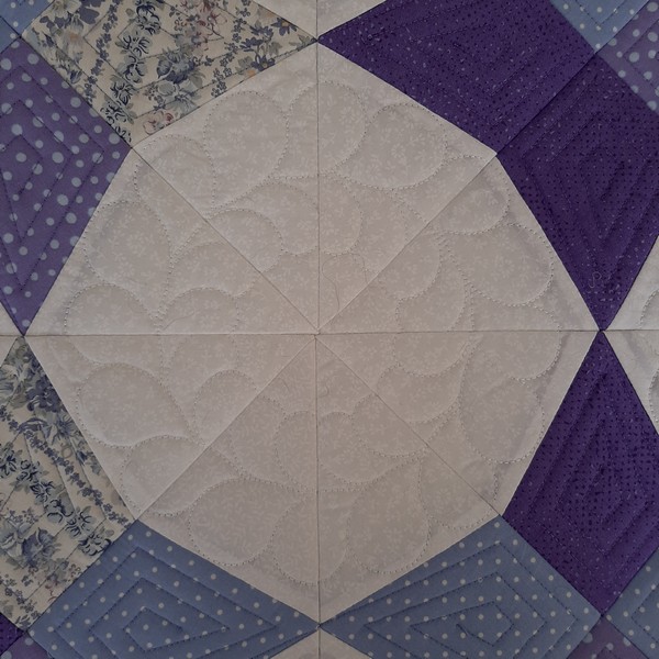 IHQ Periwinkle Quilt | OregonPatchWorks