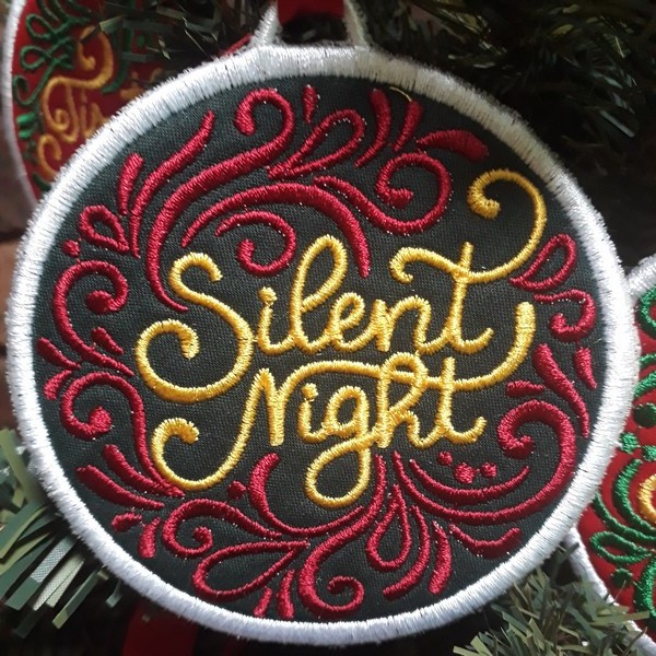 Quilted Christmas Ornaments | OregonPatchWorks