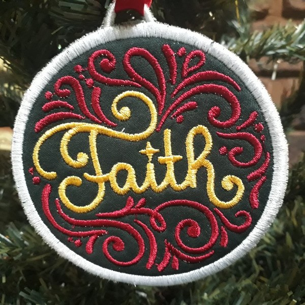 Quilted Christmas Ornaments | OregonPatchWorks