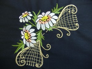 Victorian Daisy Lace | OregonPatchWorks