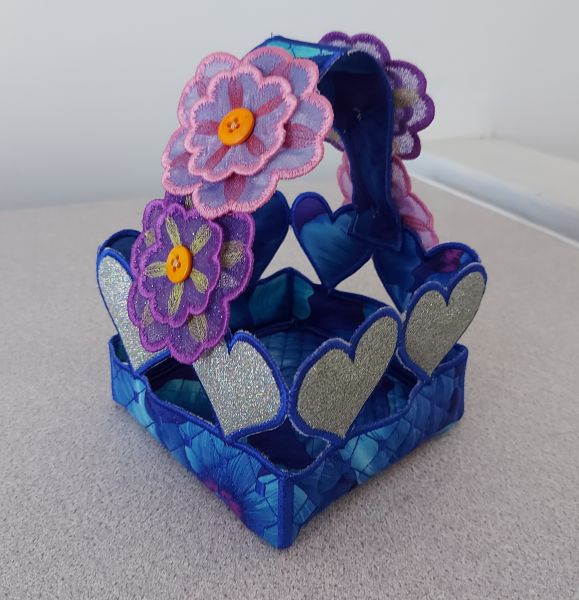 ITH Heart Basket | OregonPatchWorks