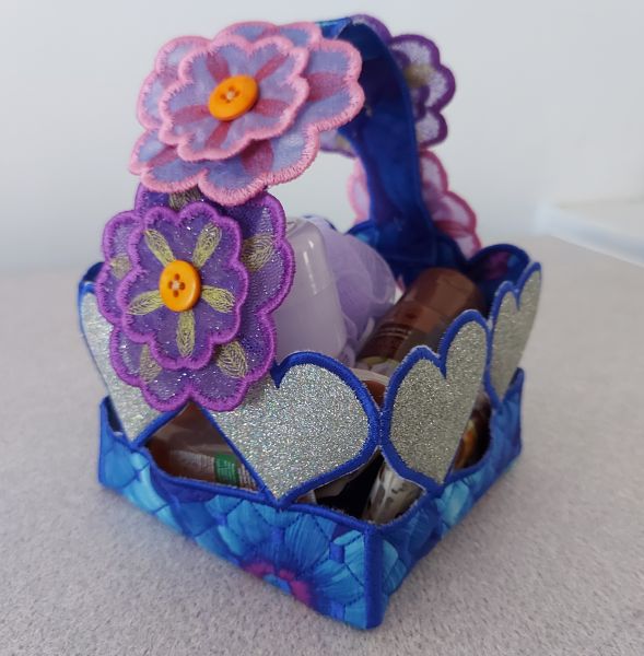 ITH Heart Basket | OregonPatchWorks