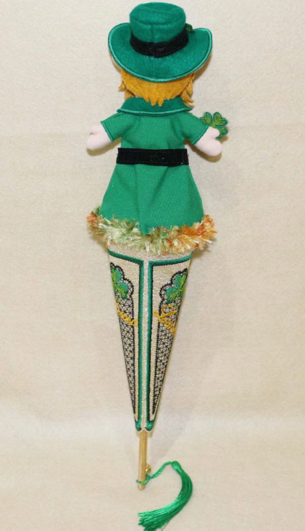 St. Patricks pop-up puppet | OregonPatchWorks