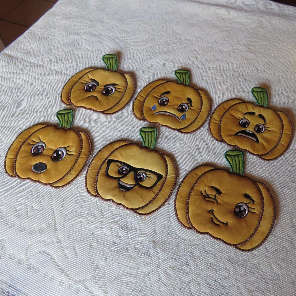 ITH Halloween Pumpkins | OregonPatchWorks