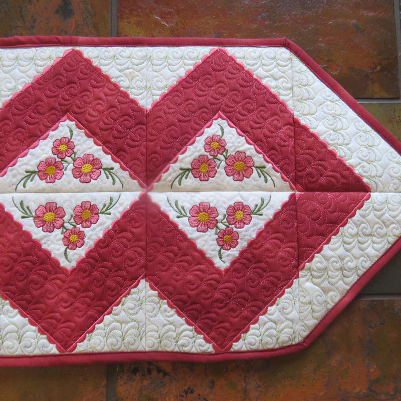 Zig Zag Quilt Runner