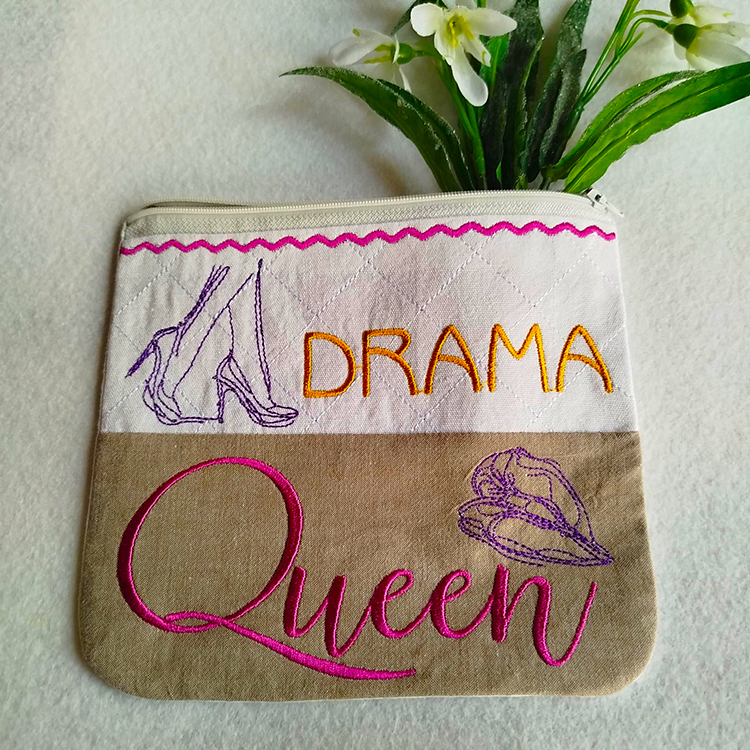 ITH Drama Queen Purse
