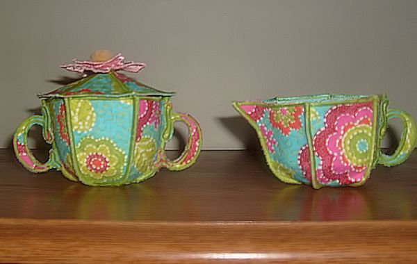 PAMS 3D TEA SET | OregonPatchWorks
