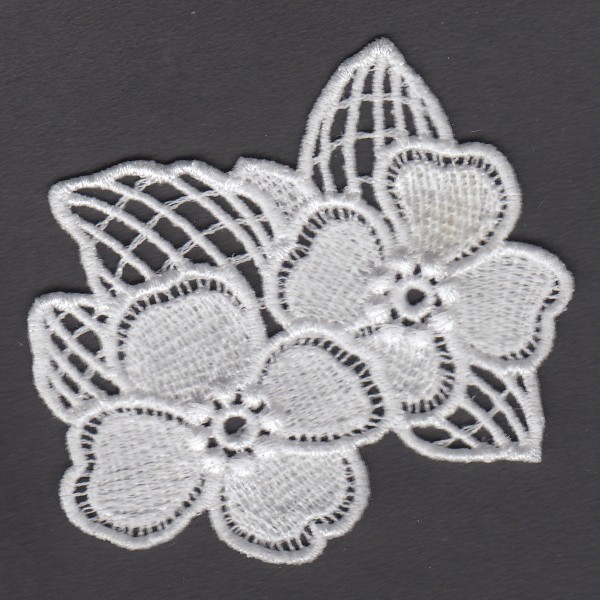 FSL White Flower 7 | OregonPatchWorks